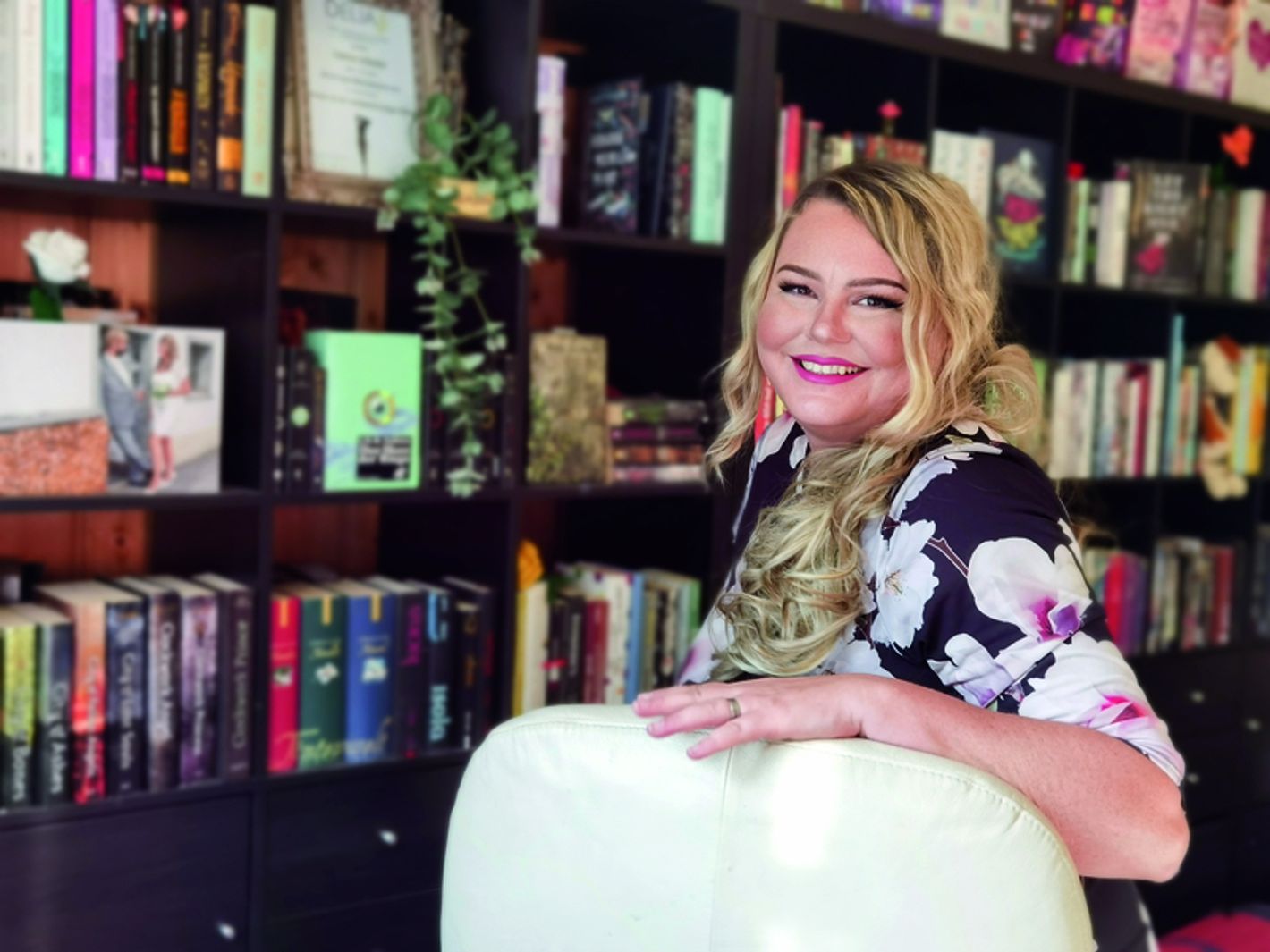 Sabine Schoder liest aus "Palace of Ink & Illusions, Band 2: Die ...